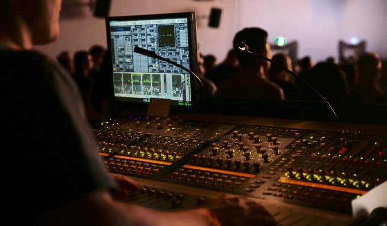 Beginner S Guide To Church Audio Mixing Setup Tips Resi