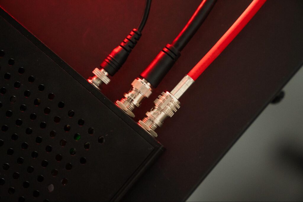 Resi Mini Encoder: Compact Hardware Encoder for Live Streaming